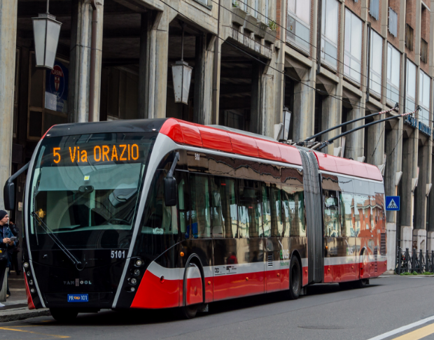 Ricarica batteria tesla- pagina 1 - Sezione Generica